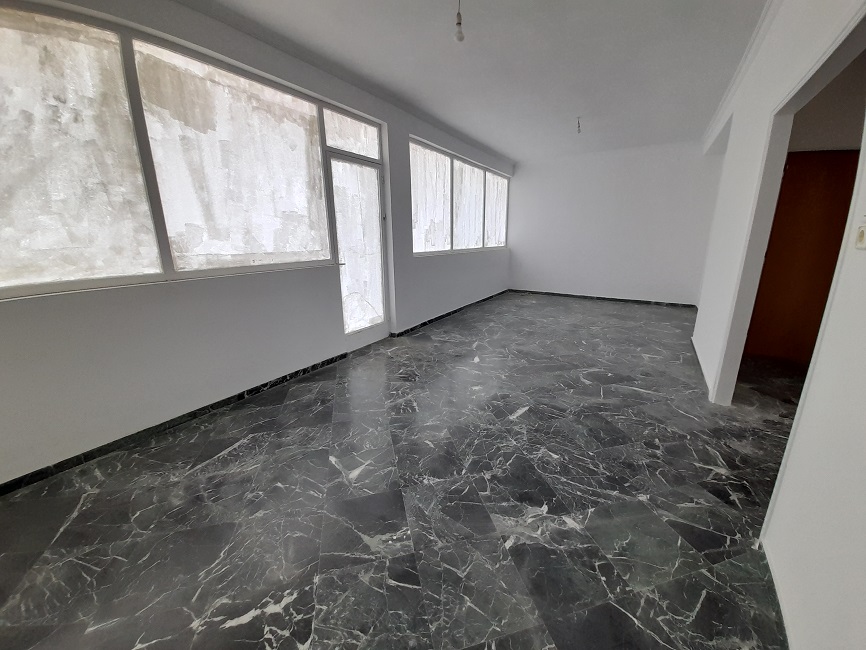 Πειραιας Ταμπουρια-Κτιριο - Evnia Real Estate
